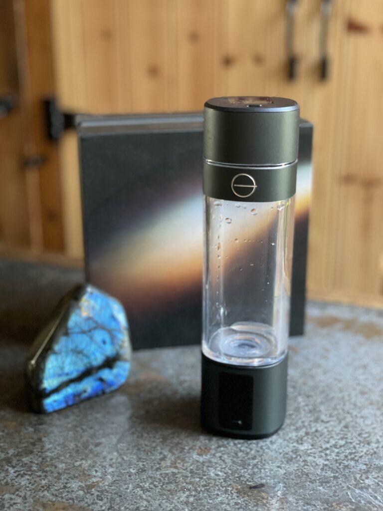 HOW TO OPERATE THE CELLPOWER BOTTLE - Naturegrooves